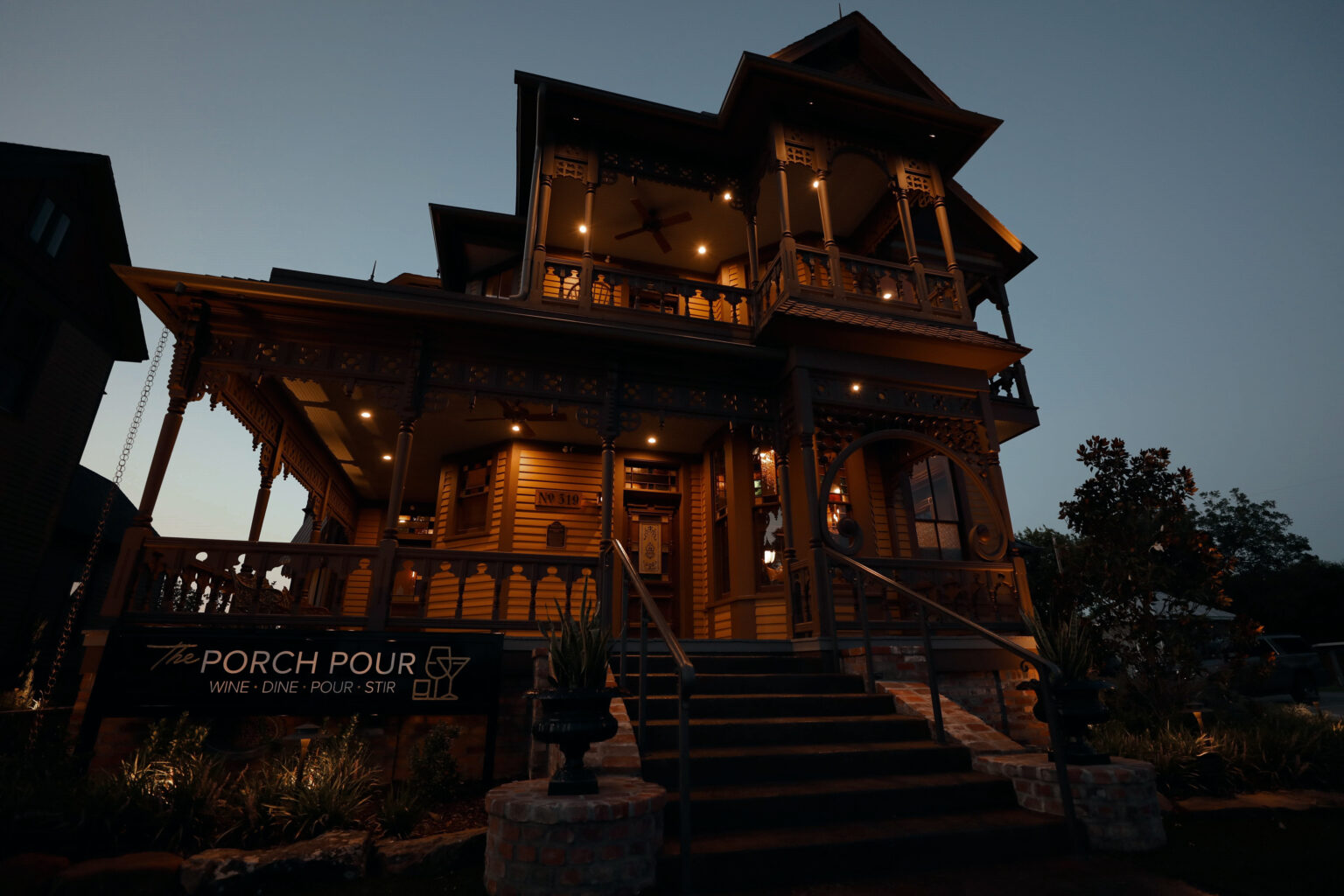 The Experience – The Porch Pour